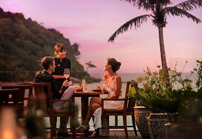 Top Restaurants in Phuket | About The Dee Plee Phuket Restaurant